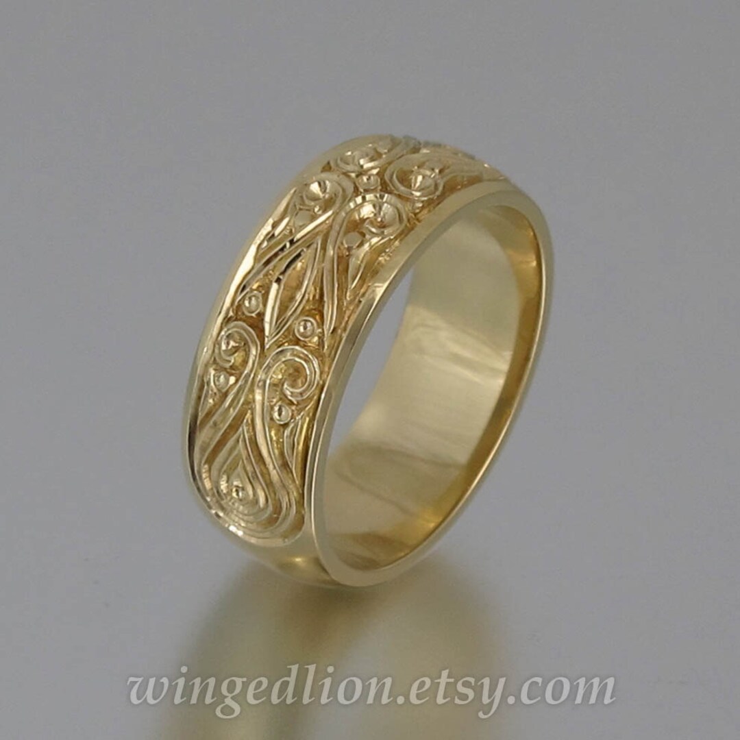 The PRINCE CHARMING 14K Gold Men's Wedding Band - Etsy