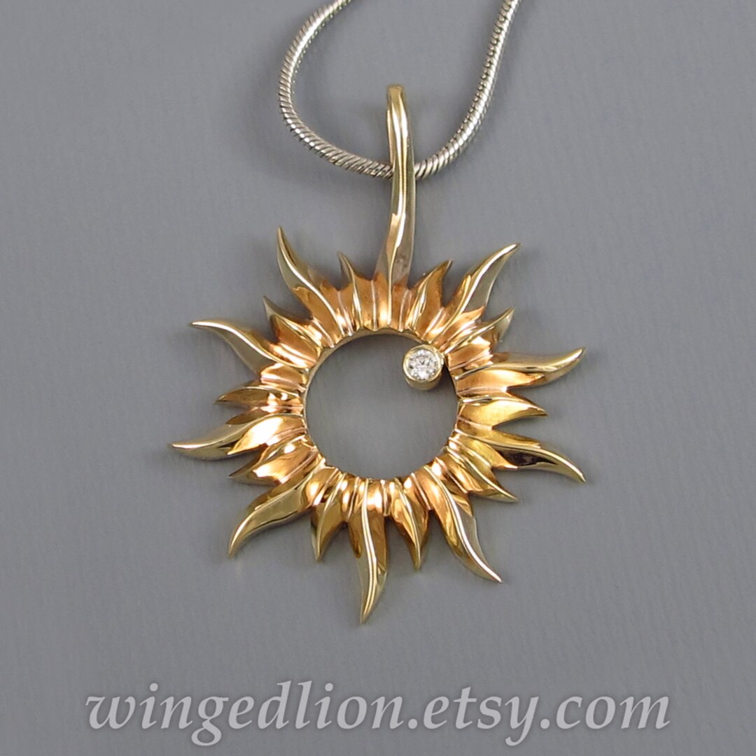 SUN 18k Gold Pendant, TOTALITY 18k Gold Solar Eclipse Pendant With ...