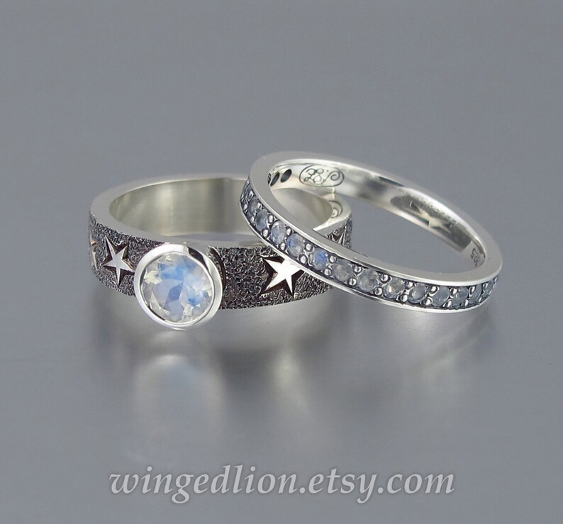 THE MOON Silver Ring and Wedding Band Set With Moonstones | Etsy