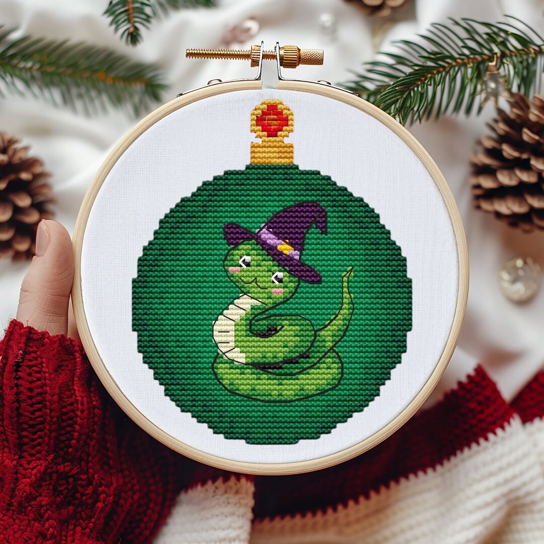 Magic Snake Cross Stitch Pattern, Christmas Cross Stitch, From Wizard ...