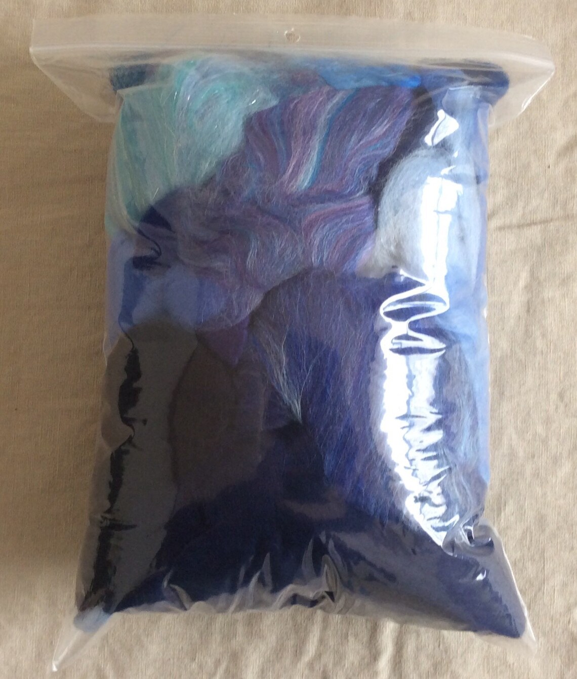 Am I Blue COLOR BLAST Half a Pound of Mixed Fibers to Card - Etsy