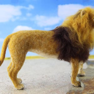 Lewie the Lion Needle Felting Kit - Large Model With Detailed Photo ...