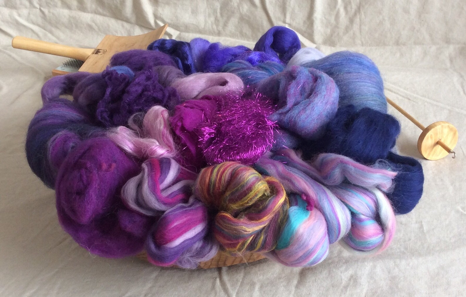 Purple Nurple COLOR BOMB a Pound of Mixed Fibers to Card, Spin, and ...