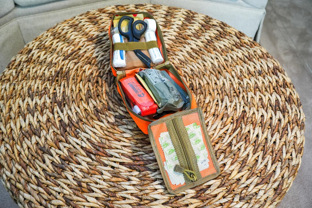 IFAK First Aid Kit – Tactical Trauma Bag – Emergency Medical Kit ...