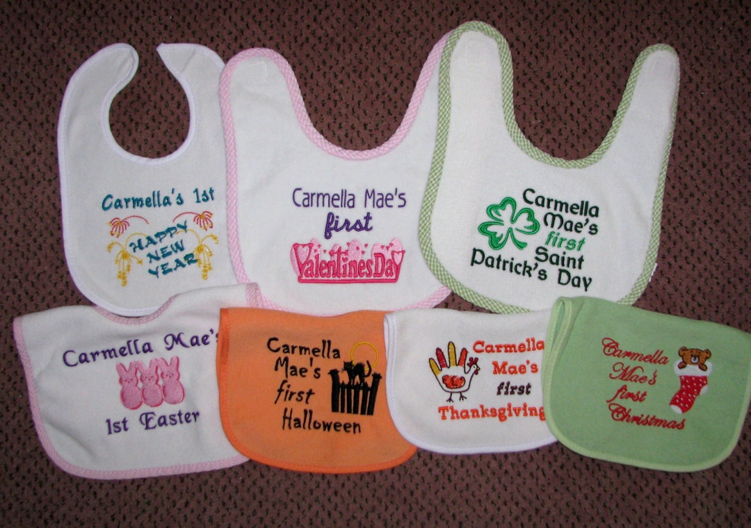 The Ultimate Personalized Holiday Set of 7 Bibs. - Etsy