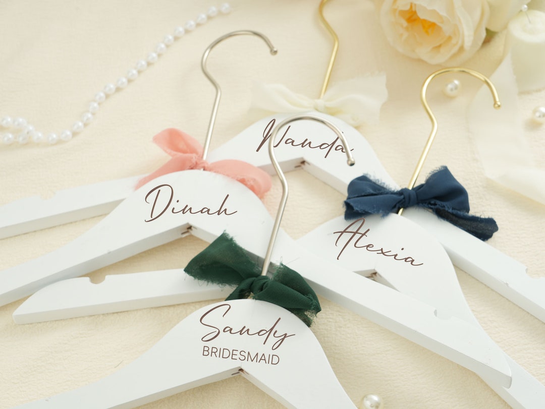 Bridesmaid Hangers,custom Name Engraved Wood Hanger,personalized ...