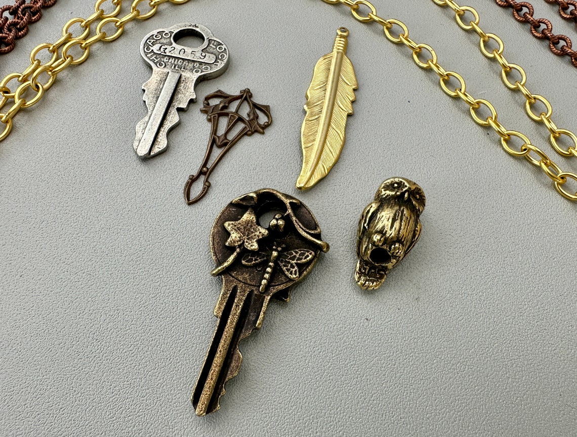 FRIENDSHIP Keys Necklace DIY Kit reflection - Etsy