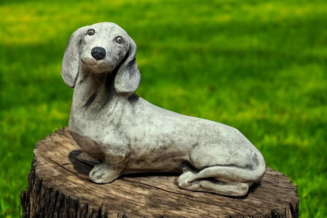 Dachshund Dog Statue | Concrete Dachshund 8" | Dog Owner Gift | Yard ...