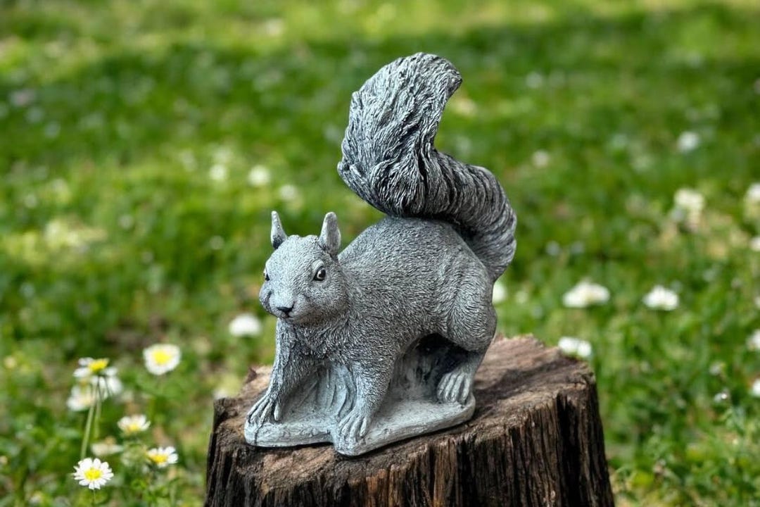 Concrete Forest Squirrel | Yard Squirrel Sculpture 11" | Animal Garden ...