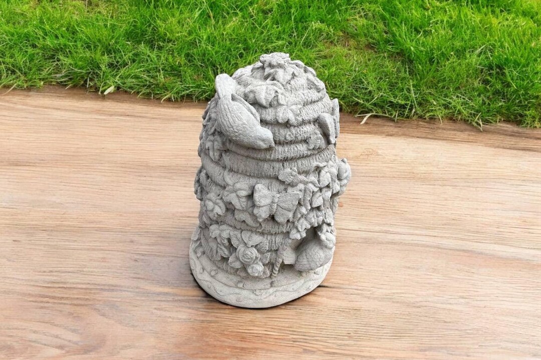 Сoncrete Beehive Sculpture | Two Birds on Beehive | Massive Beehive ...