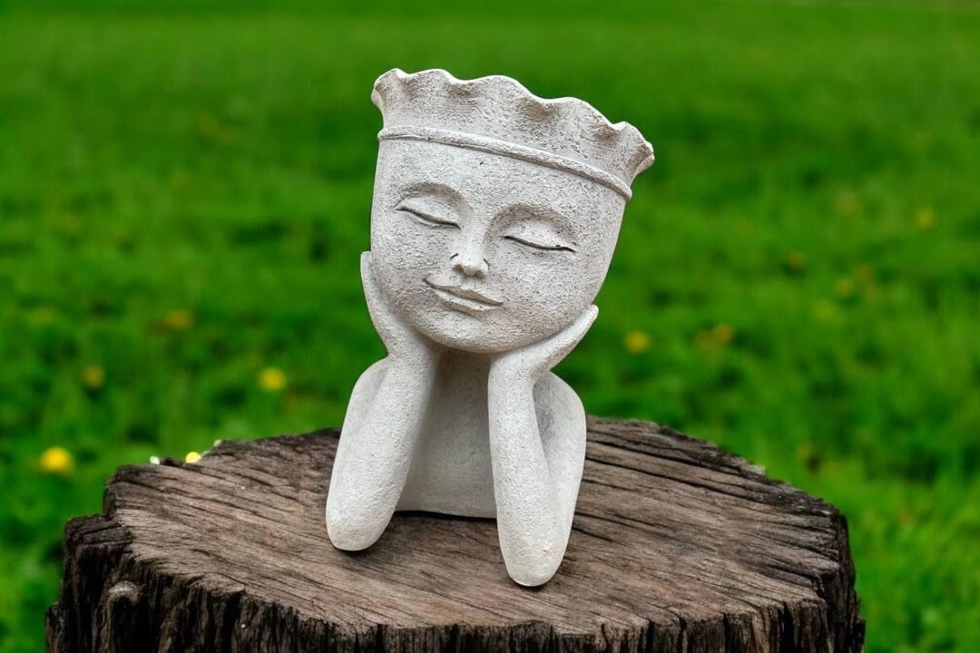 Yard Planter Statue | Beton Flower Pot Idea 10" | Stone Lawn Figure ...