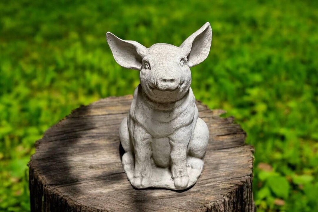 Sitting Pig Figure | Farm Pig 14" | Animal Outdoor Art | Concrete Pig ...