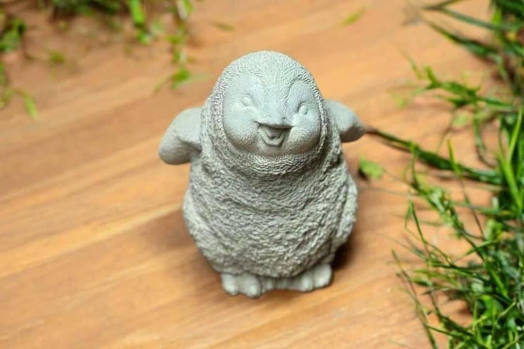 Concrete Baby Penguin Figurine | Small Penguin Animal Lawn Statue 5 ...