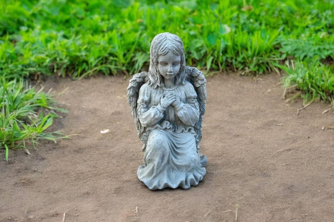Angel Folded Hands | Stone Angel Figure 11 " | Angel Girl on Knees ...
