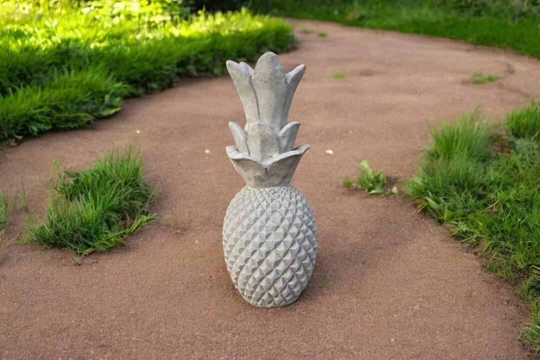 Concrete Massive Pinapple Figure | Extra Large Pinapple Fruit Statue 25 ...