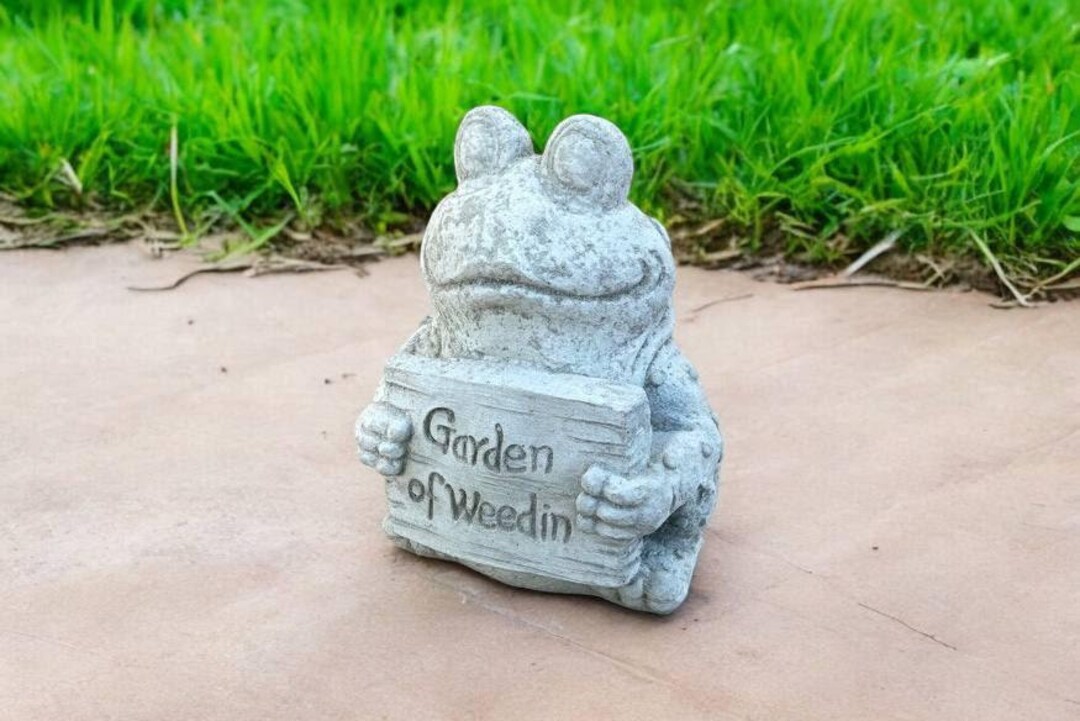 Frog Welcome Figure | Stone Frog Sculpture 8" | Frog Outdoor Statue ...
