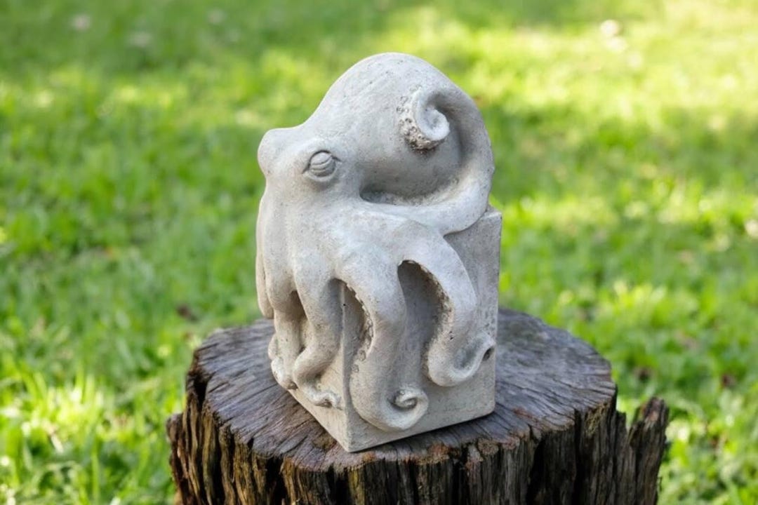 Octopus Lawn Sculpture | Outdoor Octopus 7" | Sea Animal Style | Yard ...