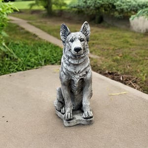 Sitting German Shepherd Memorial Statue | Pet Loss Gift 14" | Garden ...
