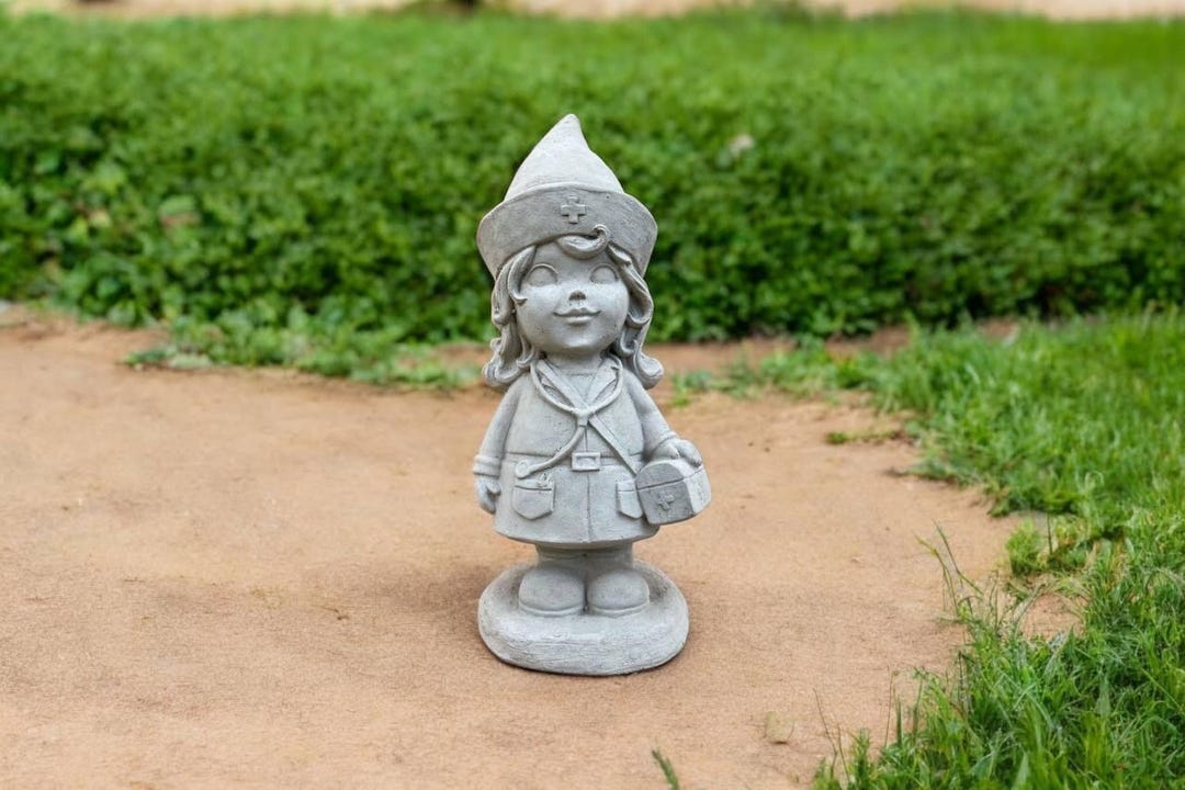 Stone Gnome Nurse Yard Figurine | Cement Doctor Gnome Statue for Gift ...