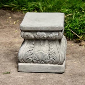Massive Pedestal Stone Figurine | Concrete Pedestal Short Square Statue ...