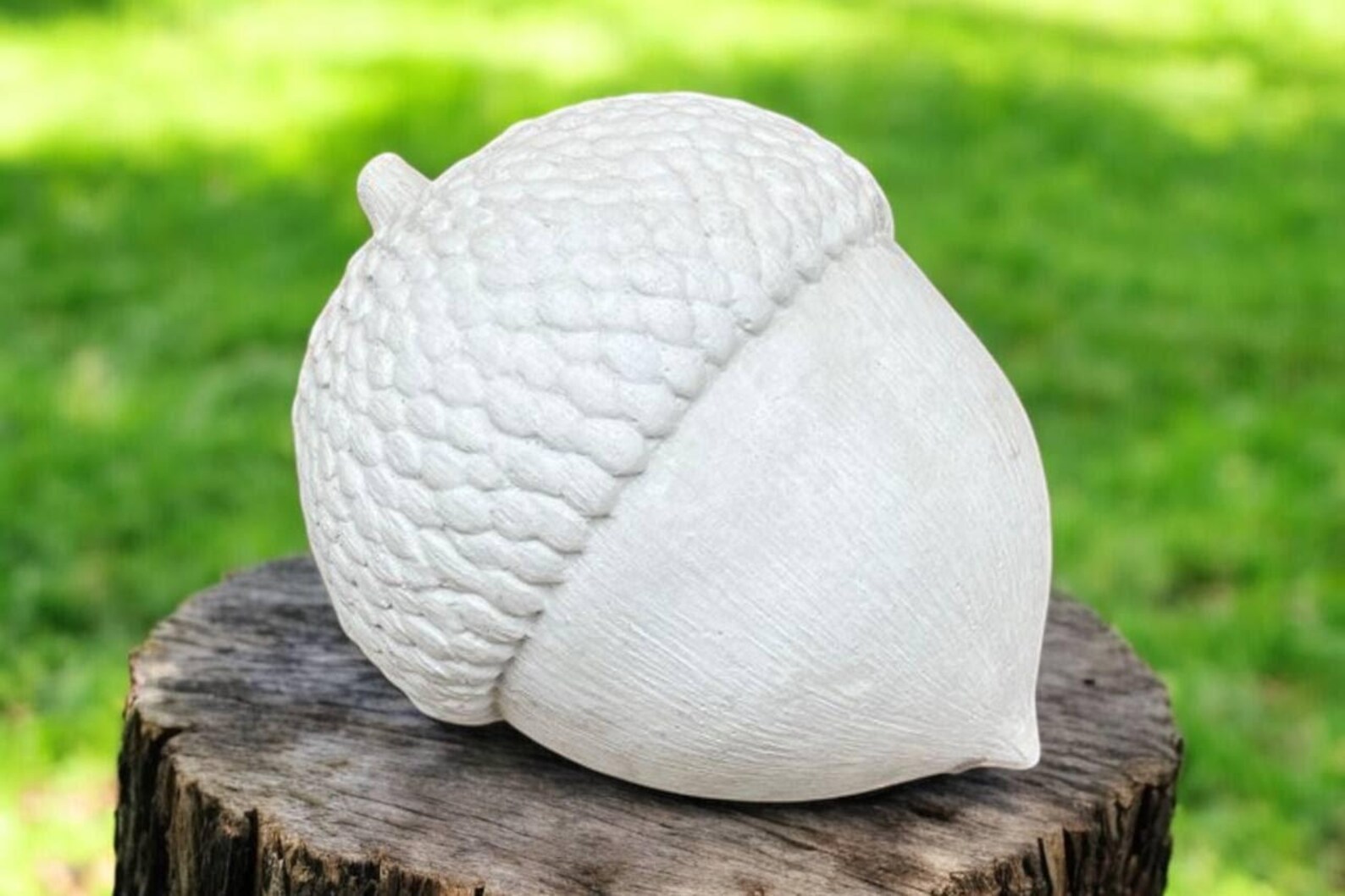 Lawn Acorn Ornament | Stone Backyard Art 7" | Front Door Idea | Acorn ...