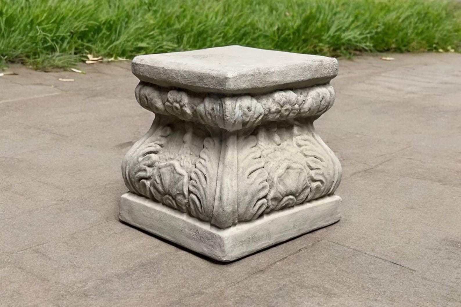 Massive Pedestal Stone Figurine | Concrete Pedestal Short Square Statue ...