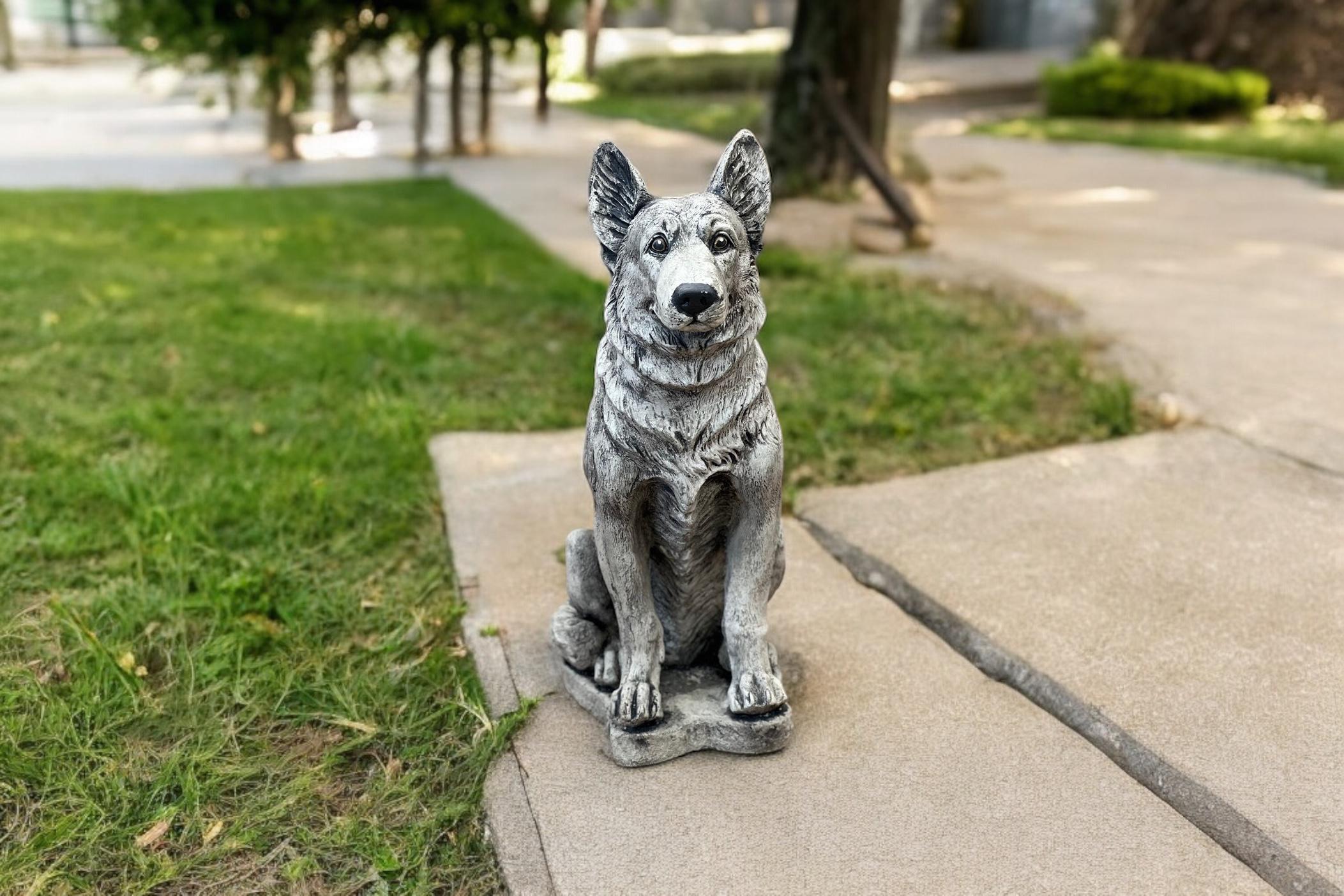 Sitting German Shepherd Memorial Statue | Pet Loss Gift 14" | Garden ...