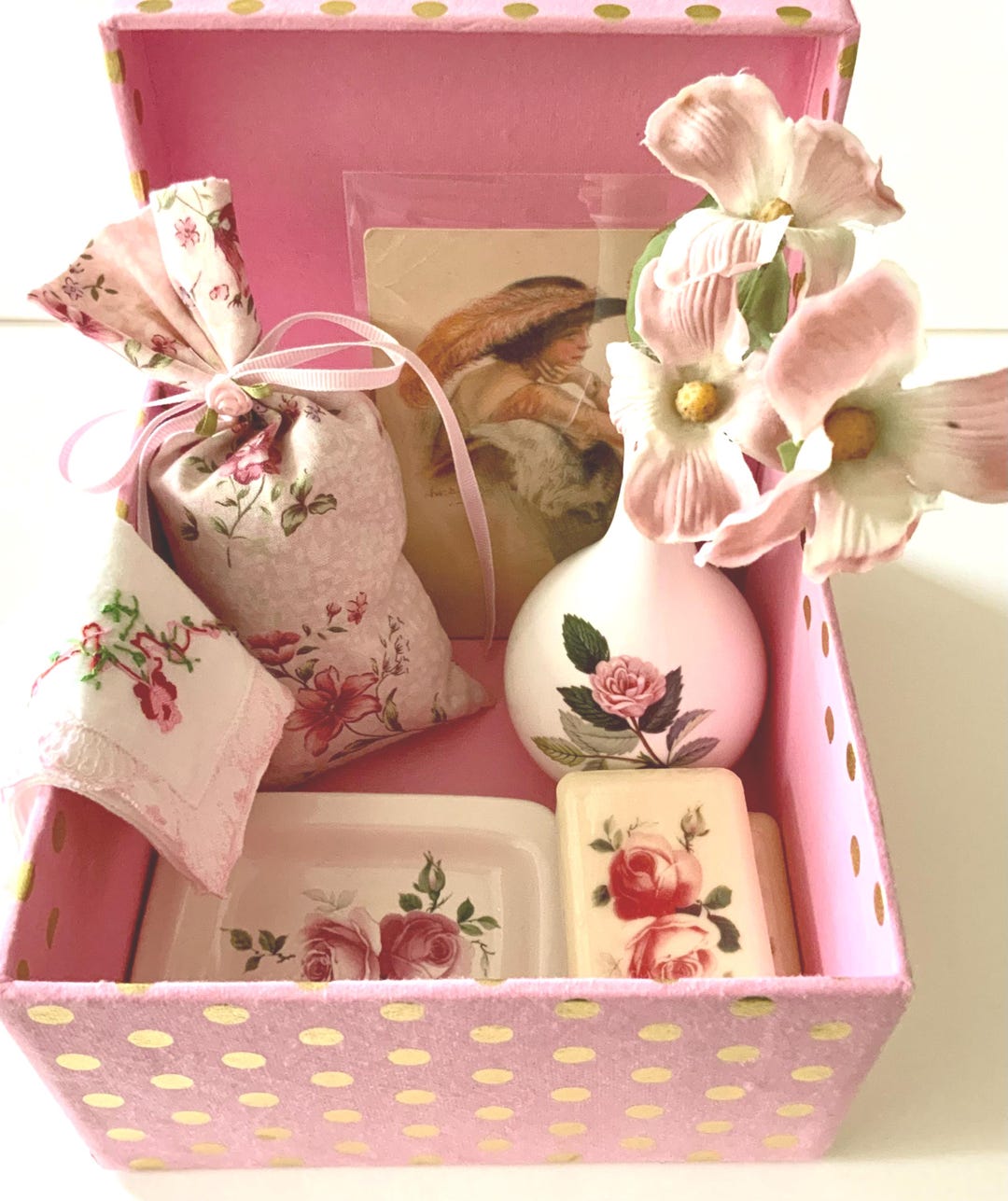 Pink Floral Gift Set, Wedgwood Vase, Vintage Soap and Lavender Sachet ...
