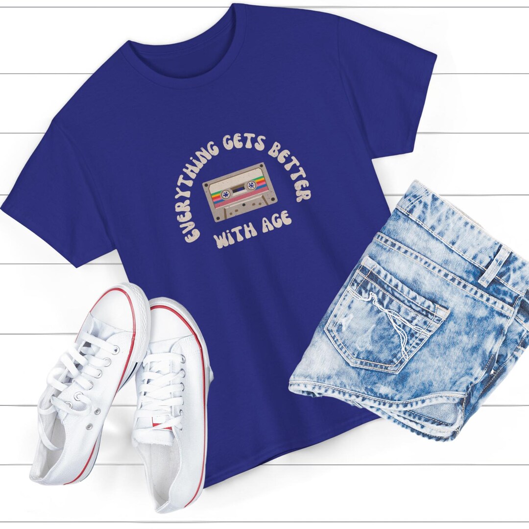 Vintage Retro Style Tee Shirt Everything Gets Better With Age, Music ...