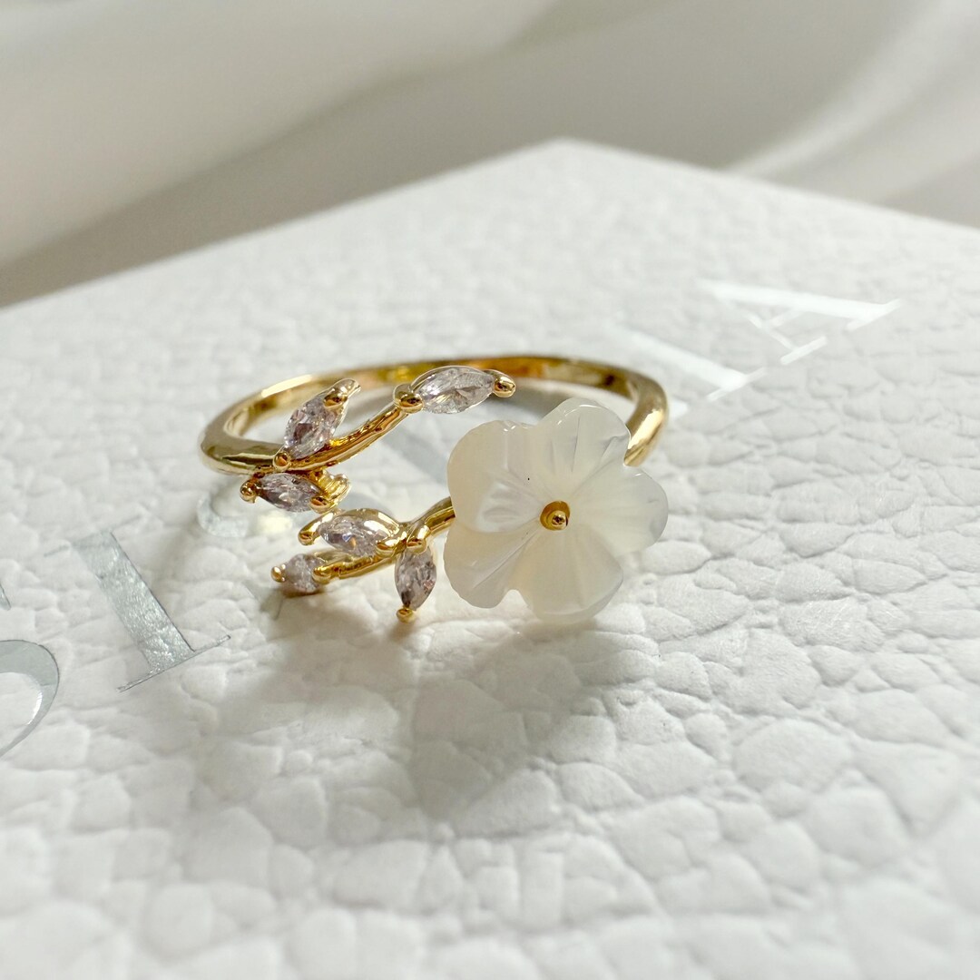 Dainty Mother of Pearl Magnolia Ring,flower Open Ring,olive Branch Ring ...