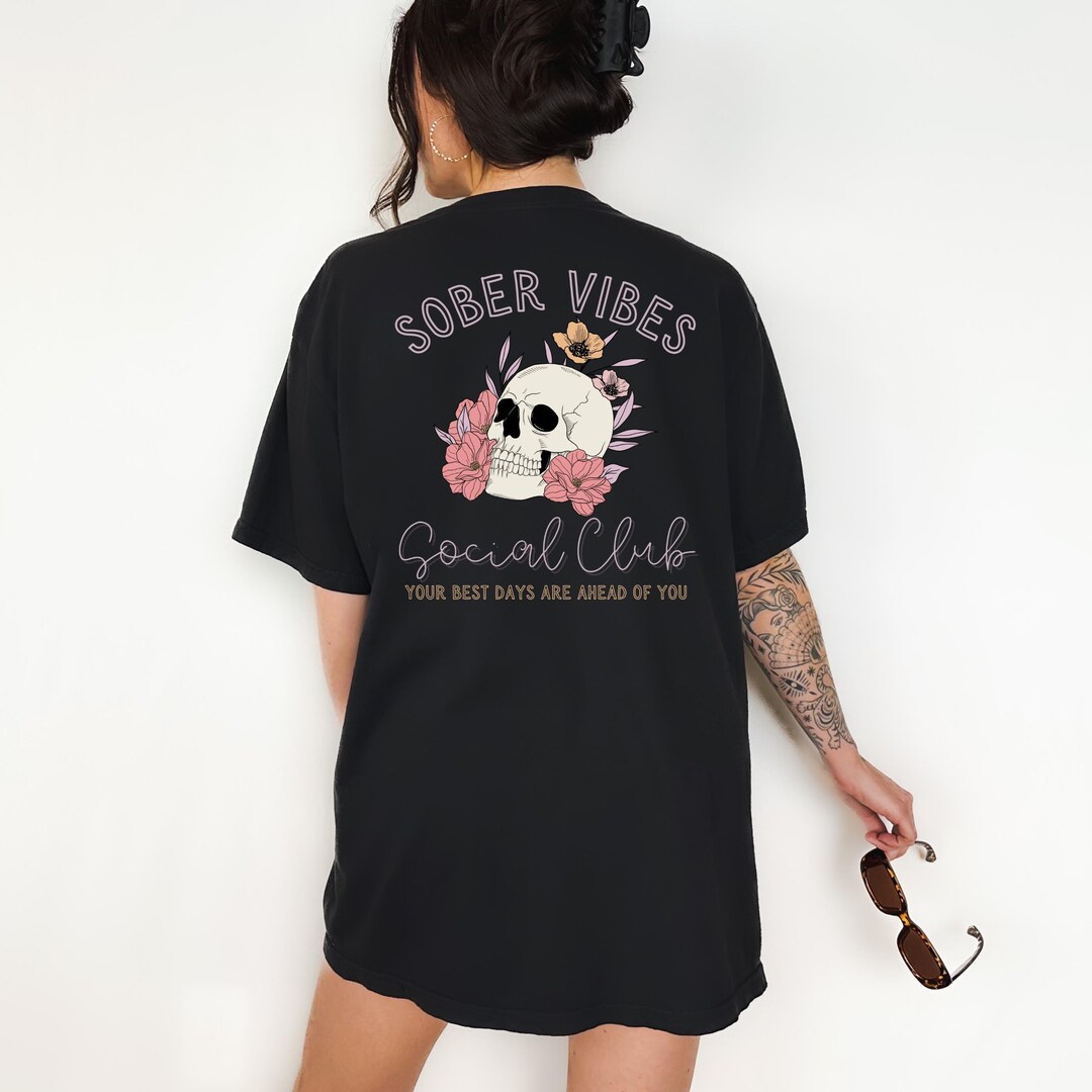 Sober Vibes Social Club Graphic Tee T-shirt for Women, Sobriety, Sober ...