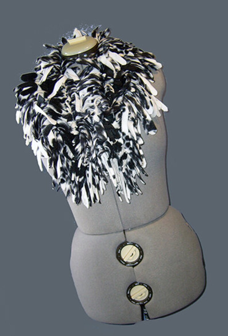 Mini Fleece Boa Neck Warmer, Textured Small Scarf, Shades of Black - Etsy