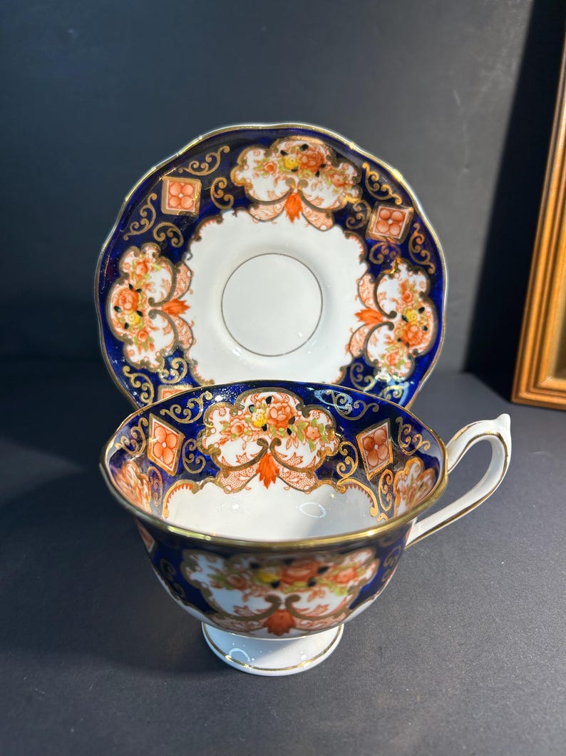 Antique Royal Albert Derby England Tea Cup & Saucer Set Imari Pattern ...