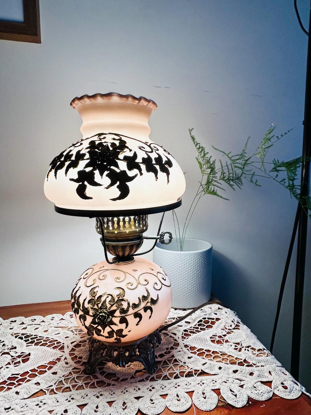 Vintage Hurricane Lamp Victorian Style White Gold Brass 3D Flowers 3 ...