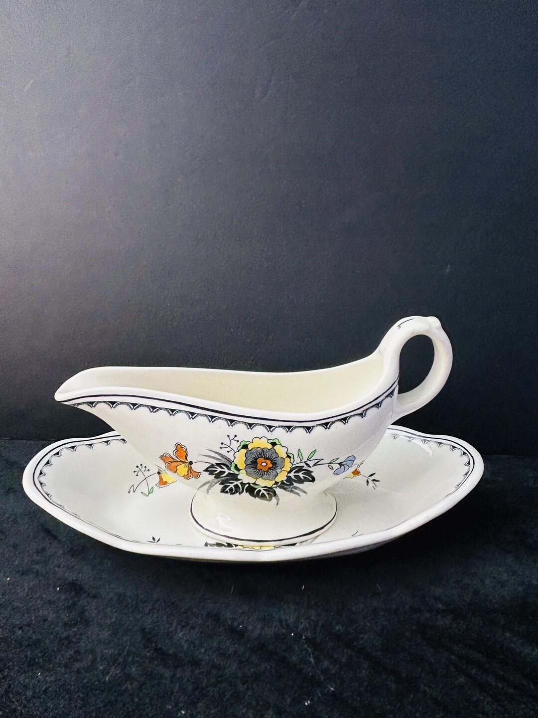 1930s Woods and Sons Mayflower Burslem Gravy/ Milk/ Sauce Boat and ...