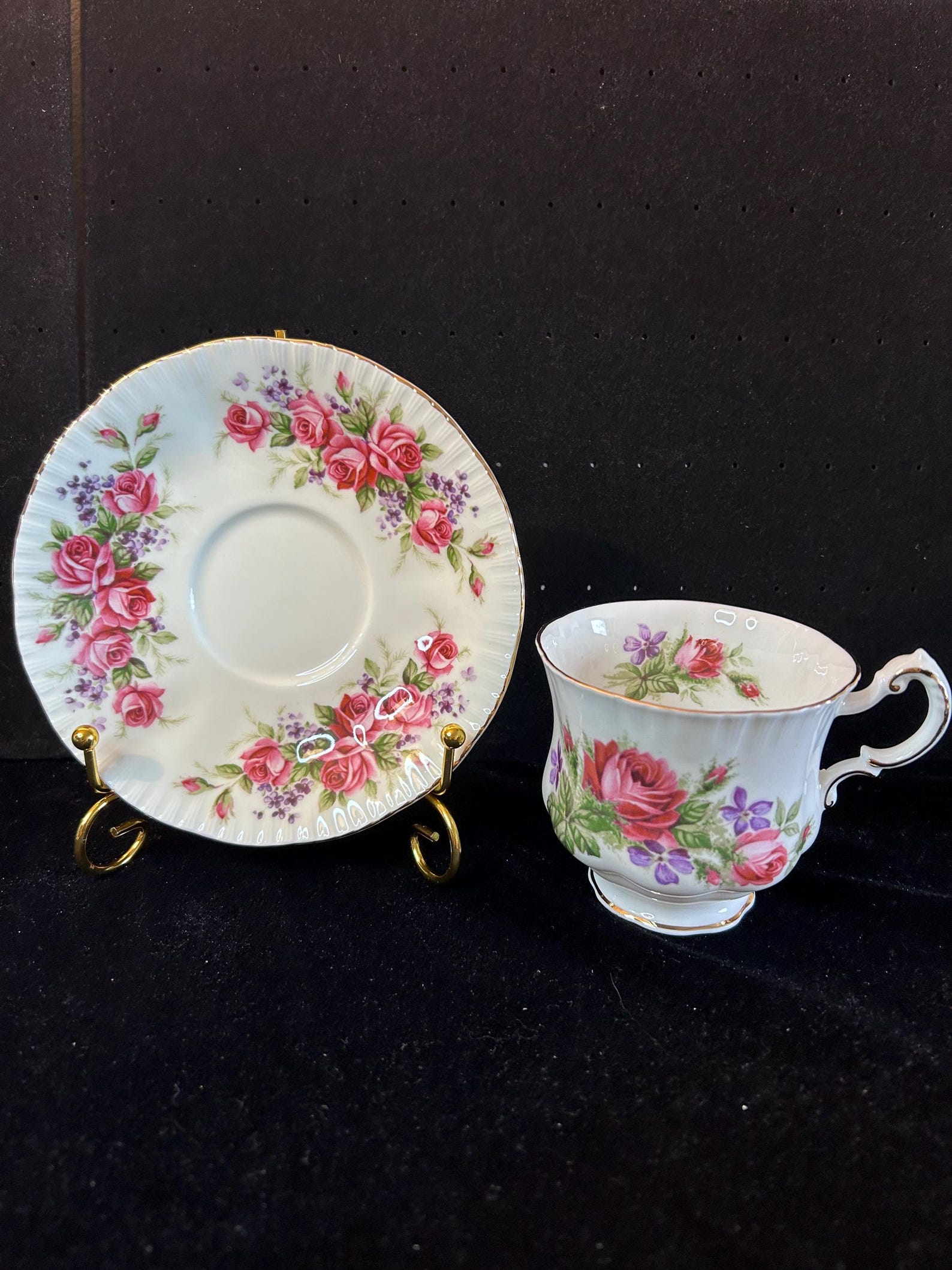Paragon Red Roses Bone China Tea Cup and Saucer Appointment to Her ...