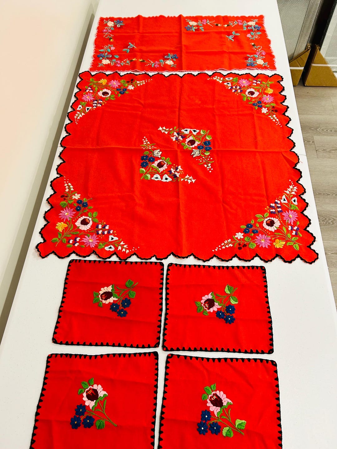 Hand-embroidered Red Cloth With Floral Napkins Runners Table Cloth Lot ...