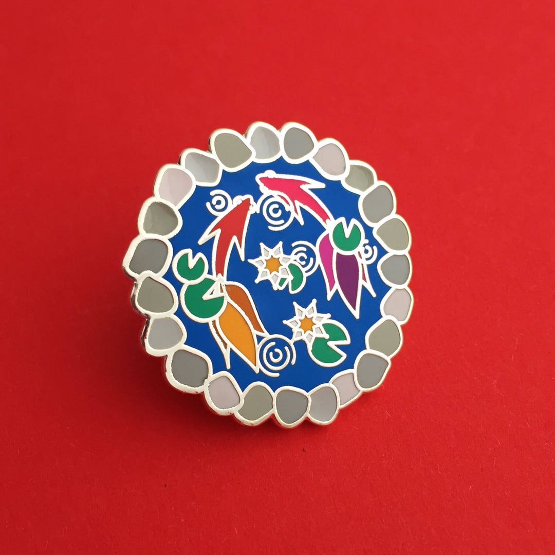 Koi Ornamental Fish Pond Enamel Pin Badge - Japan Pin Badge - Etsy
