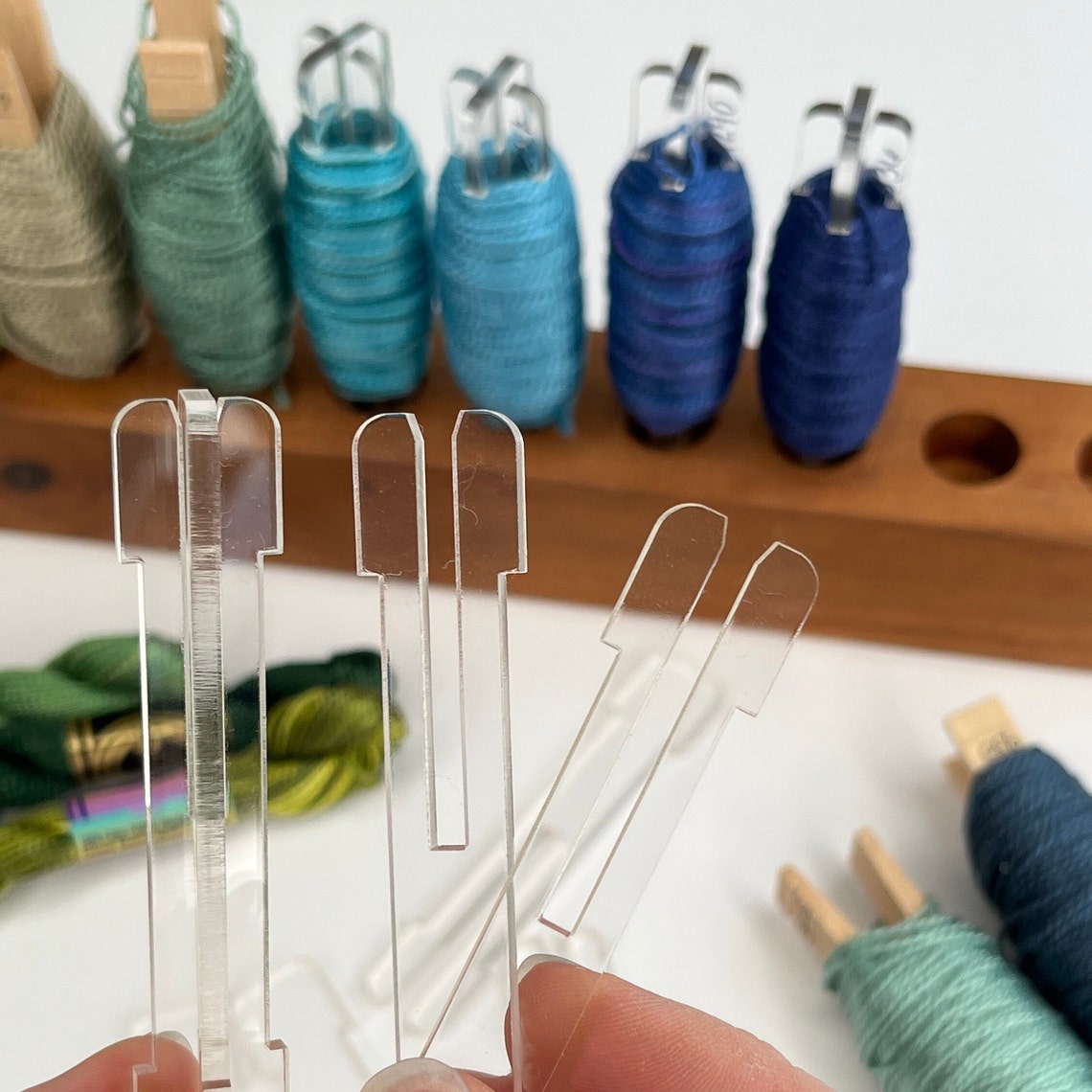 Bobbin Pegs, Set of 14 in Clear, Acrylic Thread Holders for Embroidery ...