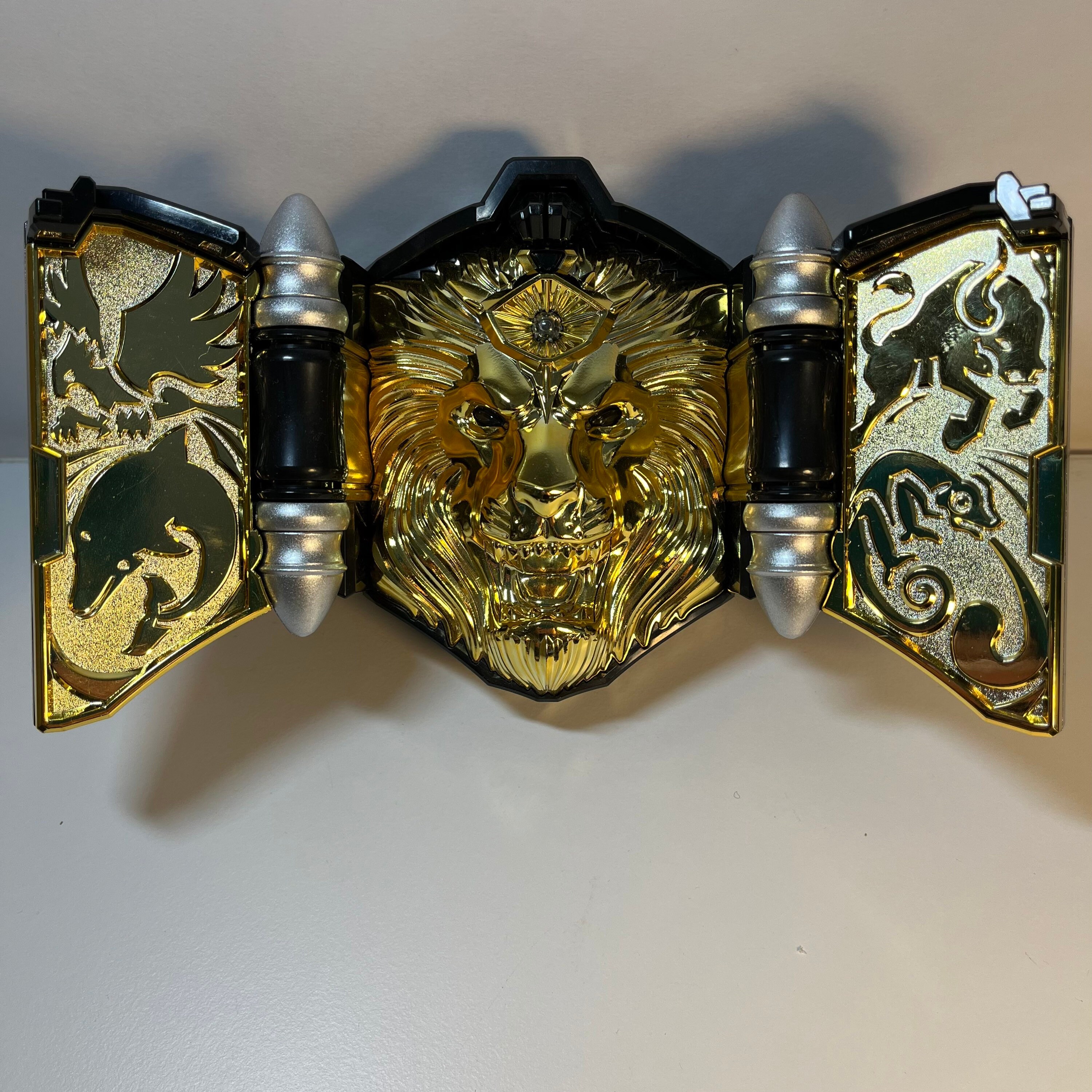 Kamen Rider Beast Symbol