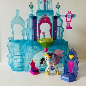 My Little Pony Equestria Crystal Empire Castle Playset MLP Collectible ...
