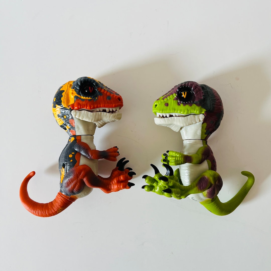 Fingerling Interactive BONES T REX Dinosaur Untamed Electronic Pet ...