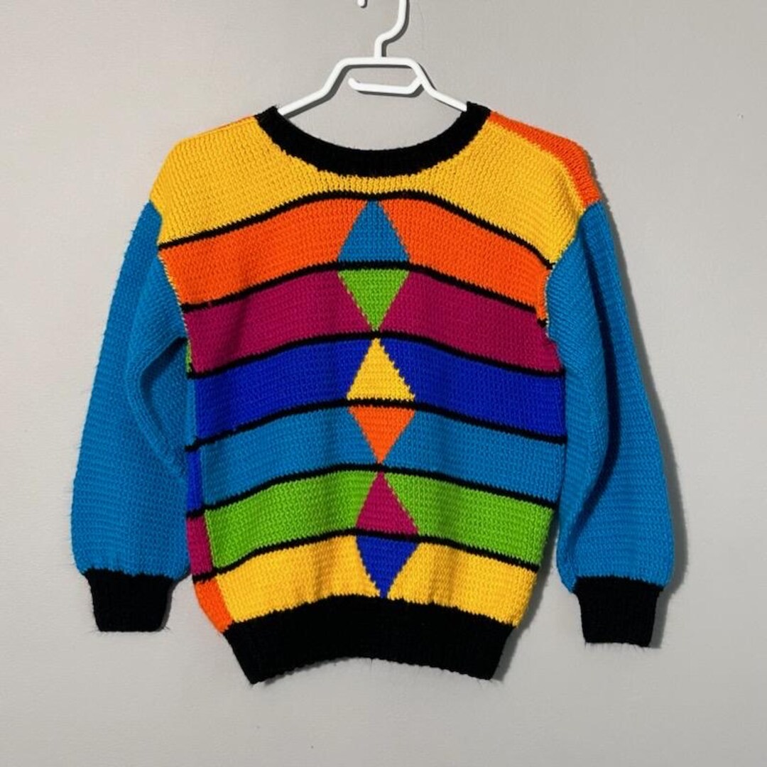 Vintage Hand Knit Rainbow Triangle Woolen Child's Pullover Sweater Size ...