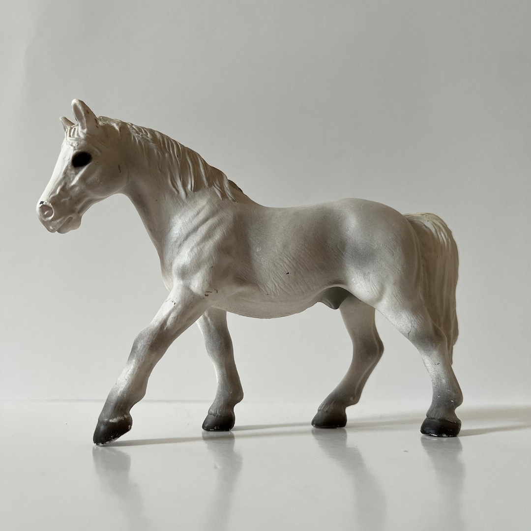 Retired Schleich Horse Club Horses Model Toy Figurine Plastic Horses ...