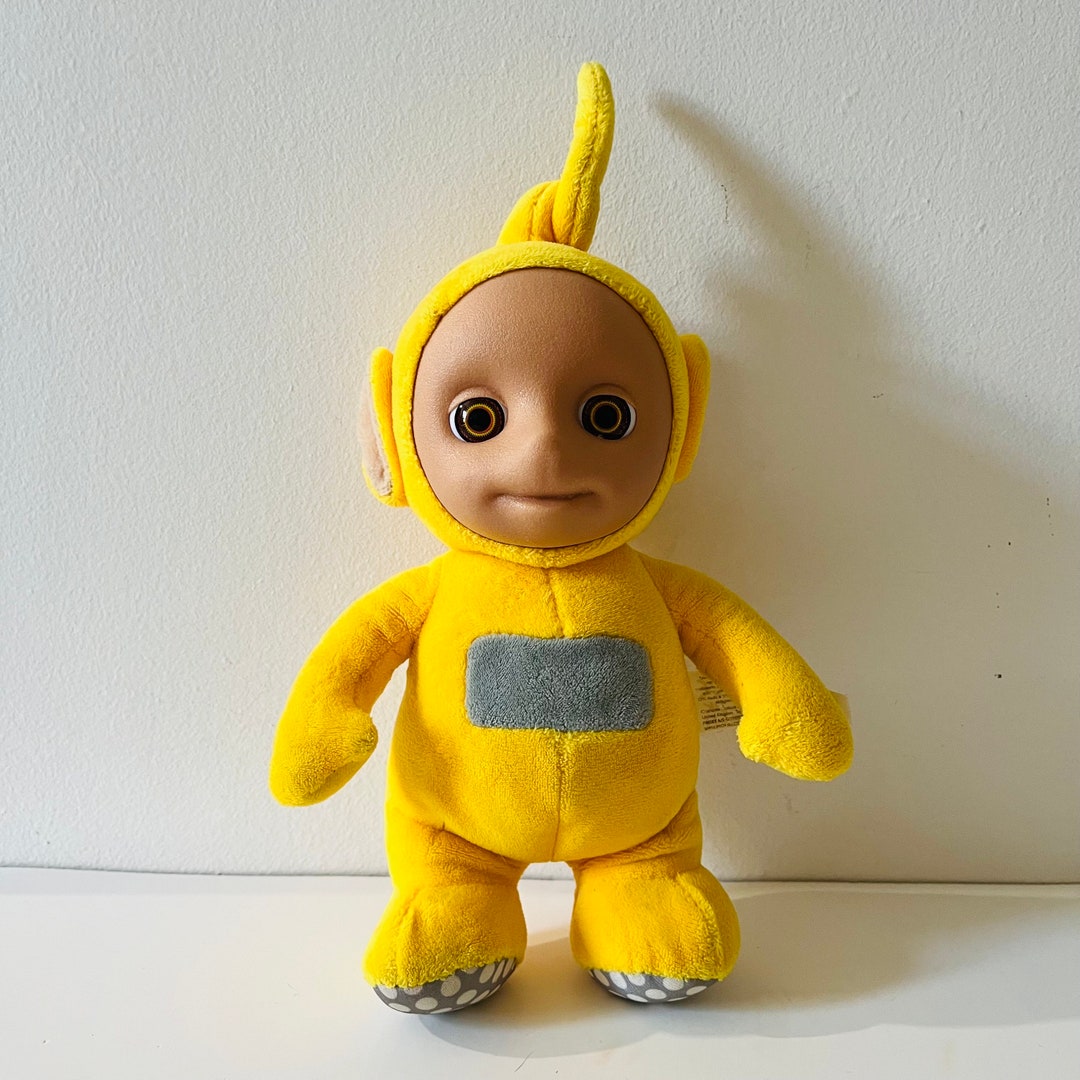 Vintage Hasbro 1999 Talking Yellow Teletubby Plush Toys Vintage Laa-laa ...