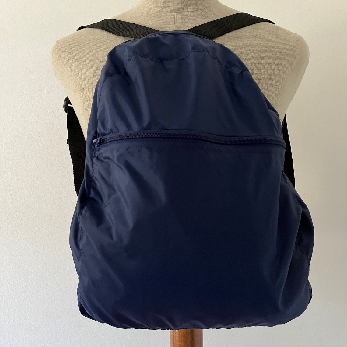 ISPO GO PAC Rain Jacket With Attached Built in Backpack Windbreaker ...