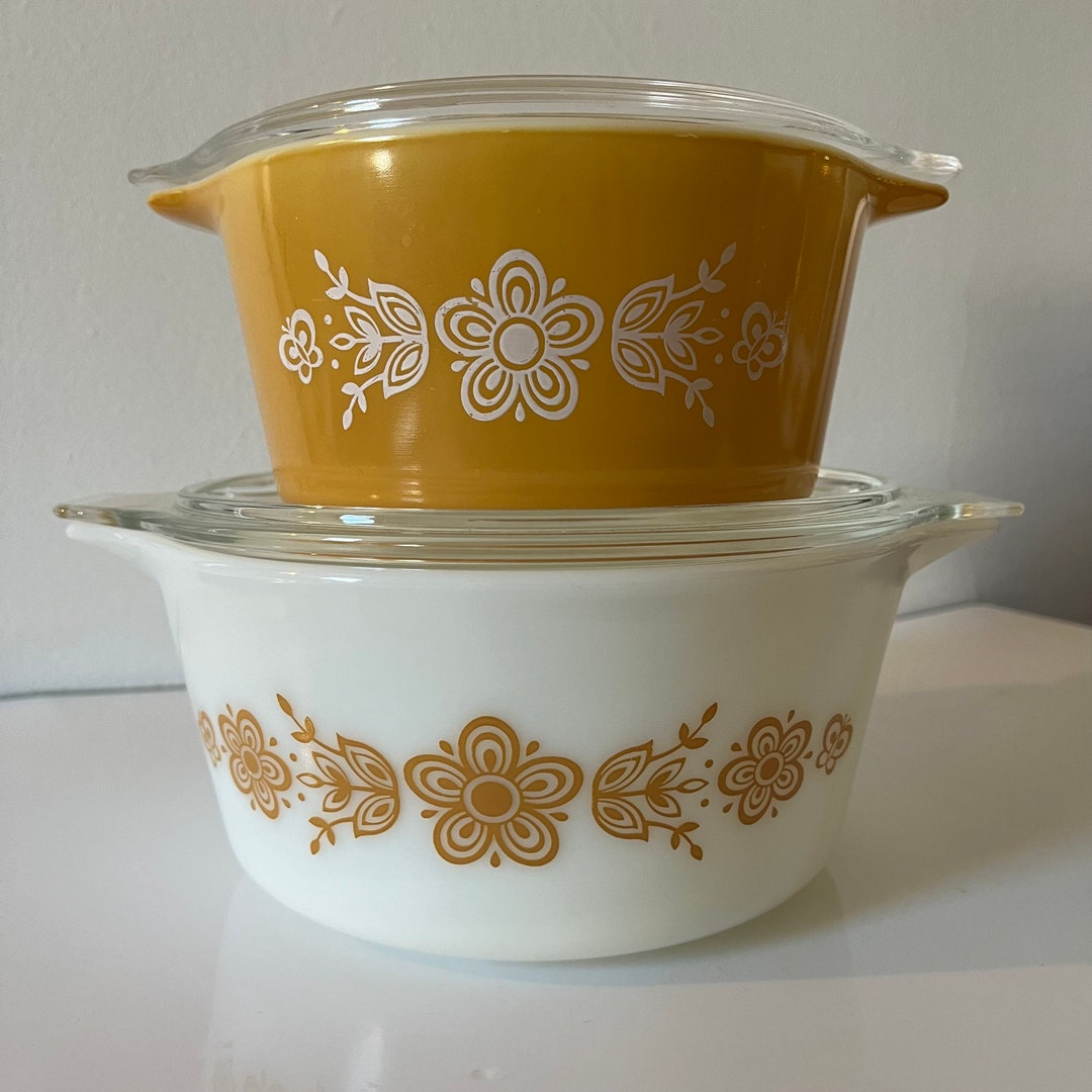 Vintage Butterfly Gold Pyrex Covered Round Casserole Dish With Lid ...