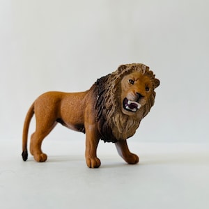 Schleich Lion PVC Plastic Toy Animal Figure Diorama Imaginary Play Wild ...