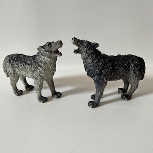 Vintage 1998 Rubber Wolf Wolves Model Toy Figurine Animal Figure ...