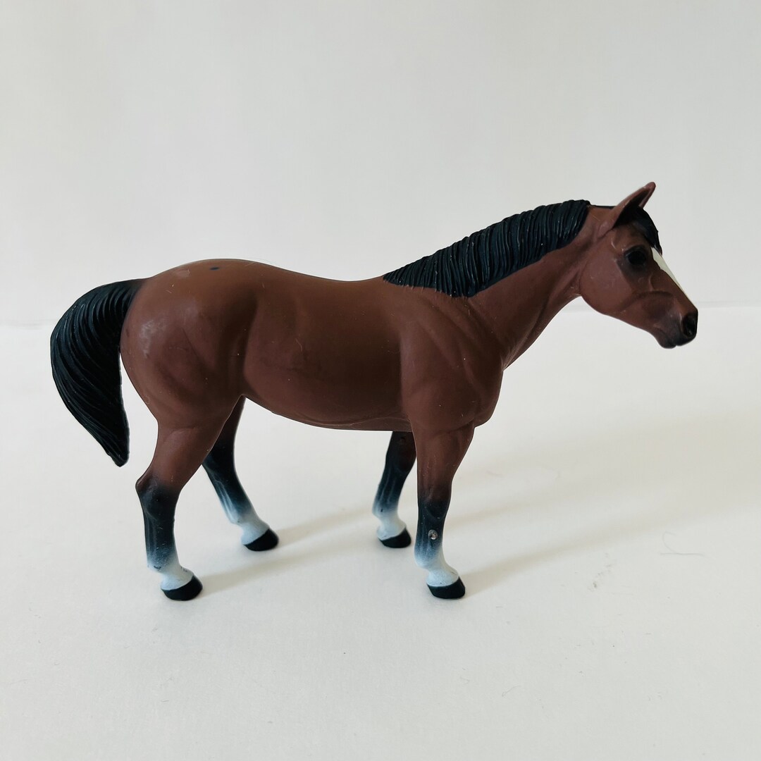 Safari Quarter Horse Plastic Toy Horses Imaginary Play Diorama Farm ...